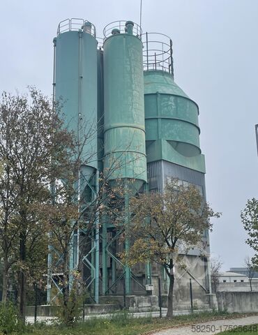 Stacionarna fabrika za grupu betona
Liebherr Semi mobil mix