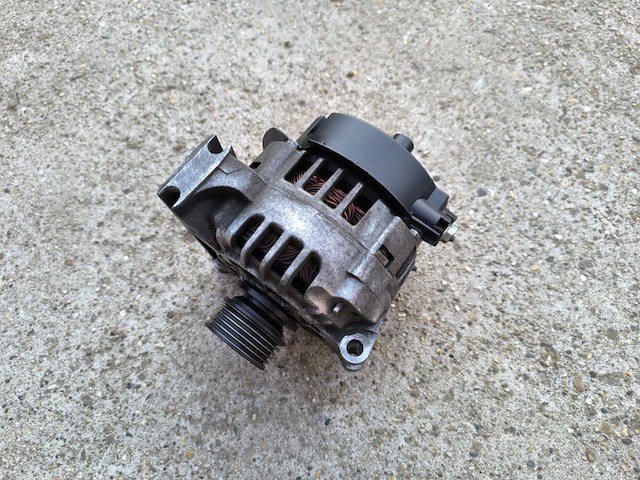 Mercedes w168 a klasa 1.6 alternator