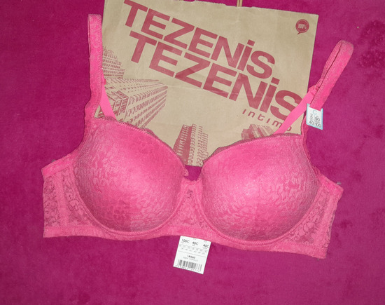 Tezenis roze cipka brus 90C/85D NOVO!