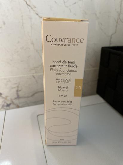 Avene korektivni puder