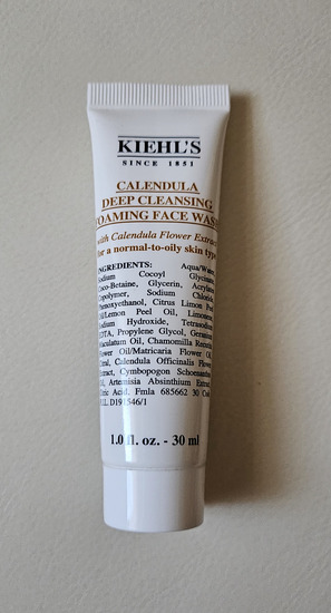 Kiehl`s Calendula Cleans. Foam Face Wash novo