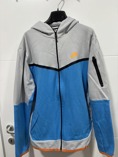 Nike Tech Fleece