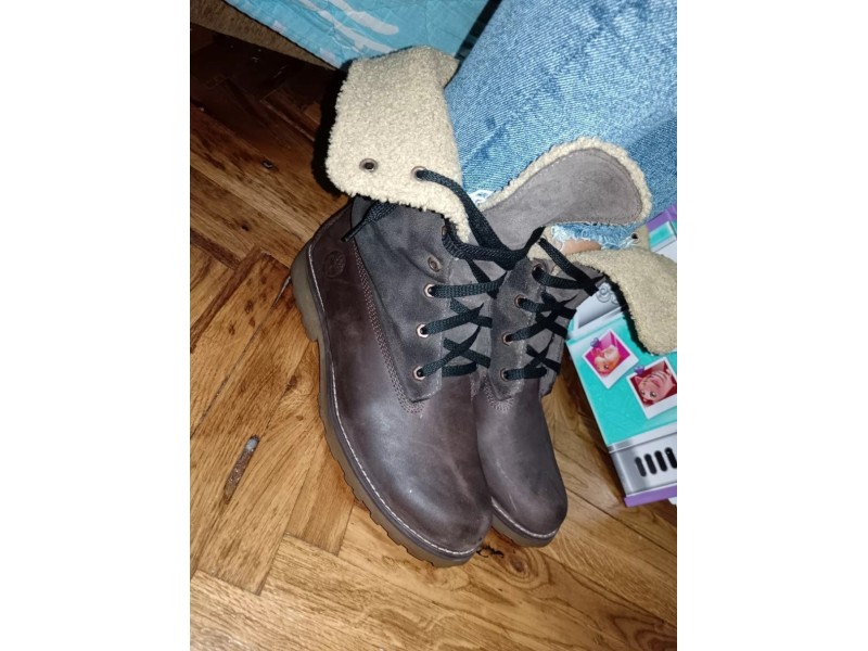 Odlicne Timberland za kisu i sneg. .39