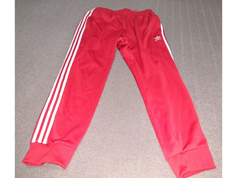 Adidas XL original trenerka odlična