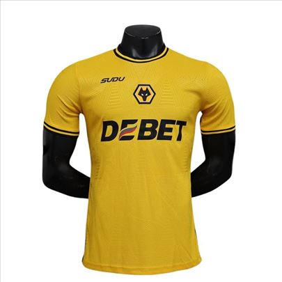 Wolverhampton Wanderers 2024/2025 domaći dres