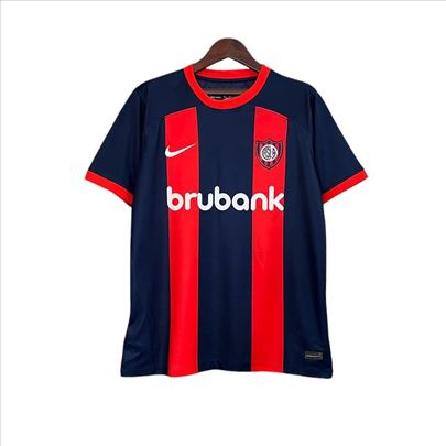 San Lorenzo 2024/2025 domaći dres