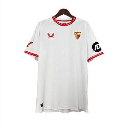 Sevilla 2024/2025 domaći dres