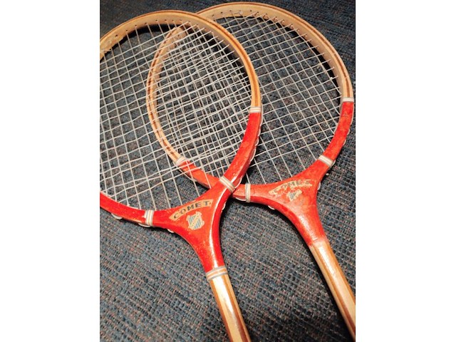 Retro drveni reketi badminton