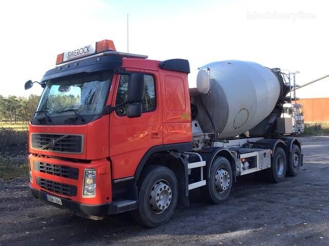 Volvo FM380 kamion s mešalicom za beton