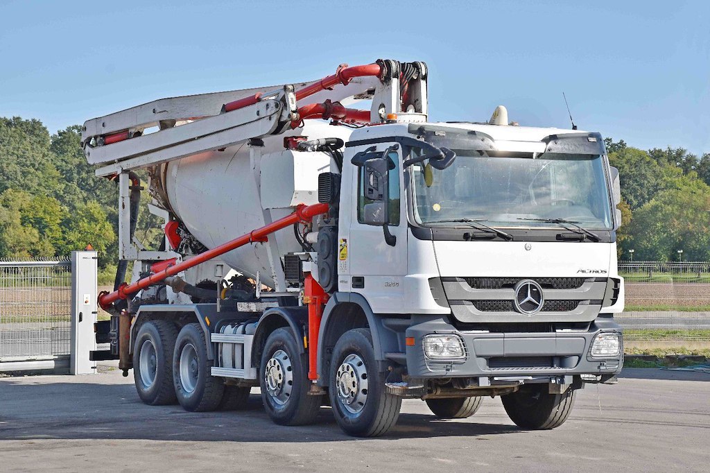 Mercedes-Benz ACTROS 3244 * Betonpumpe 24 m + FUNK * 8x4 * TOP pumpa za beton