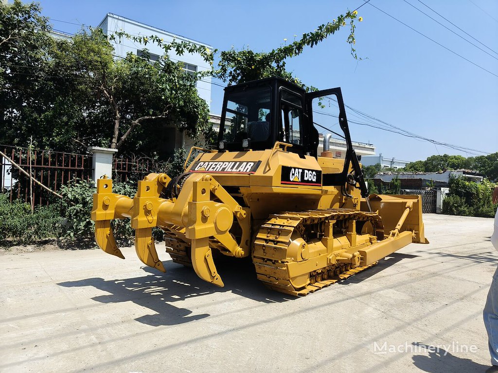 Caterpillar CAT D6G buldožer