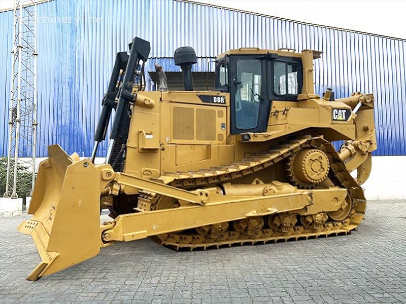 Caterpillar D8R buldožer