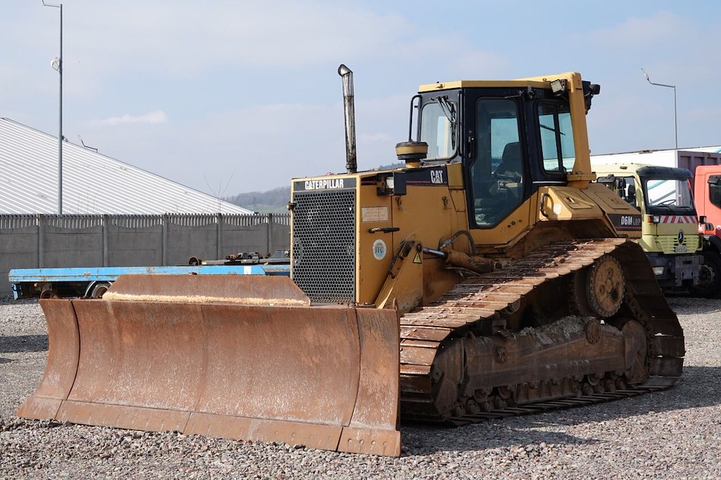 Caterpillar D6M LGP / SPYCHARKA GĄSIENNICOWA / 2006 YEAR buldožer