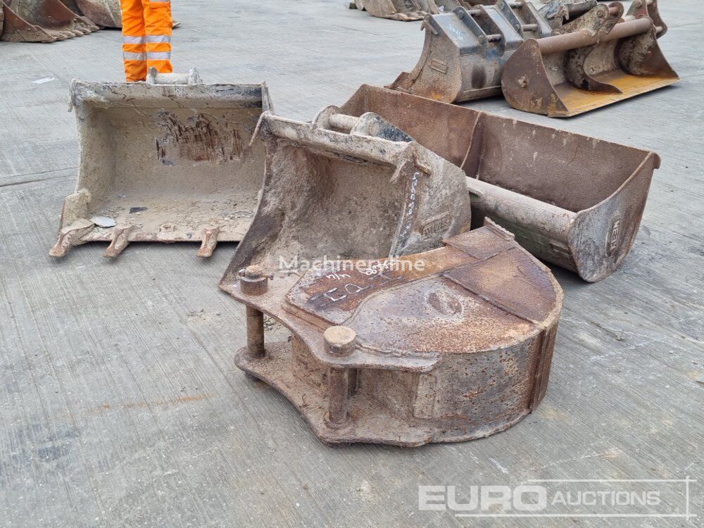 Prodaje se 60" Ditching, 30", 24", 12" Digging Bucket 45mm Pin to suit 4-6 kašiku za bager na aukciji