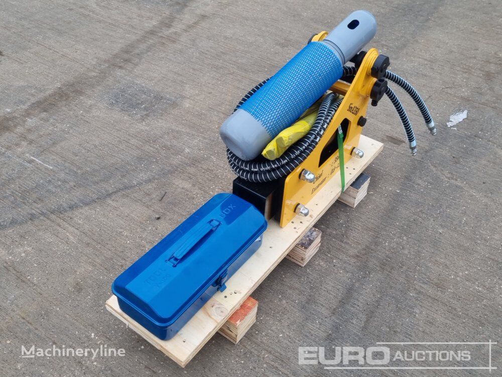 Prodaje se Hydraulic Breaker to suit Mini Excavator hidraulični čekić na aukciji