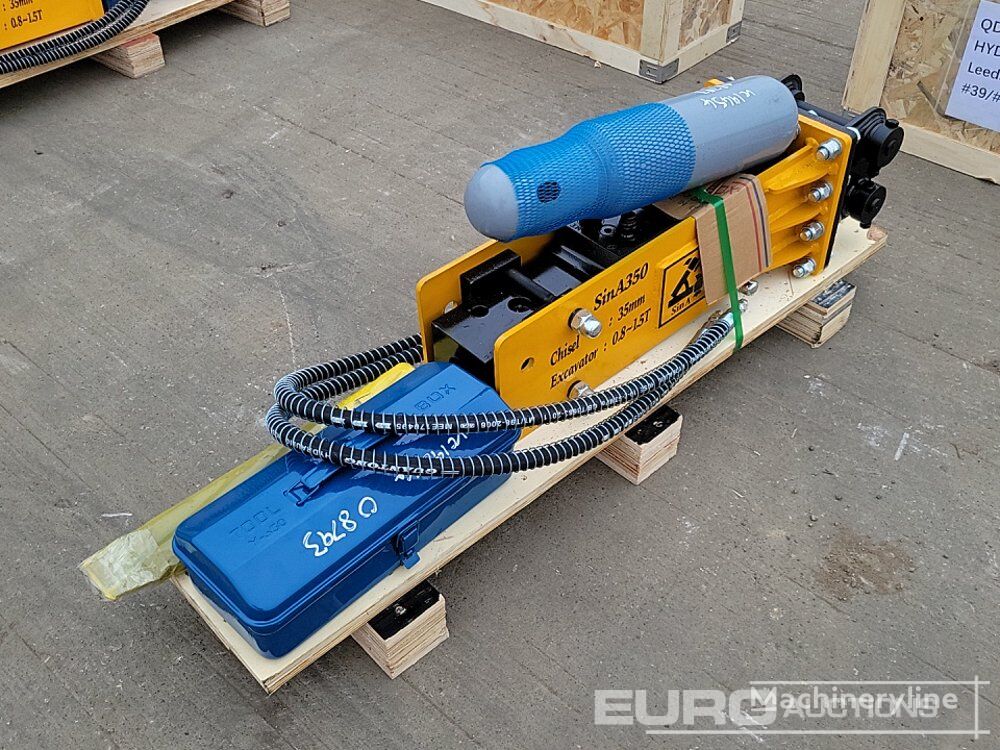 Prodaje se Hydraulic Breaker to suit Mini Excavator hidraulični čekić na aukciji