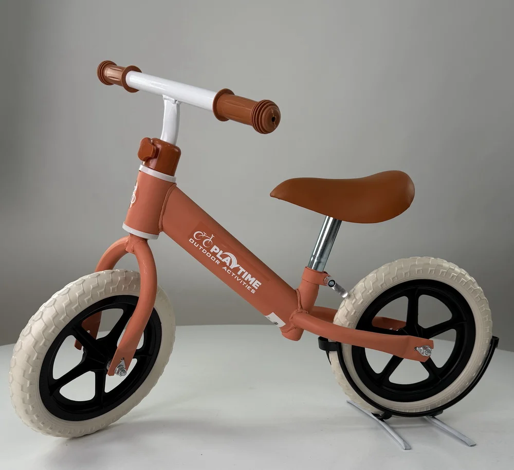 Balance Bike Model 750 oranz
Balance Bike Model 750 oranz