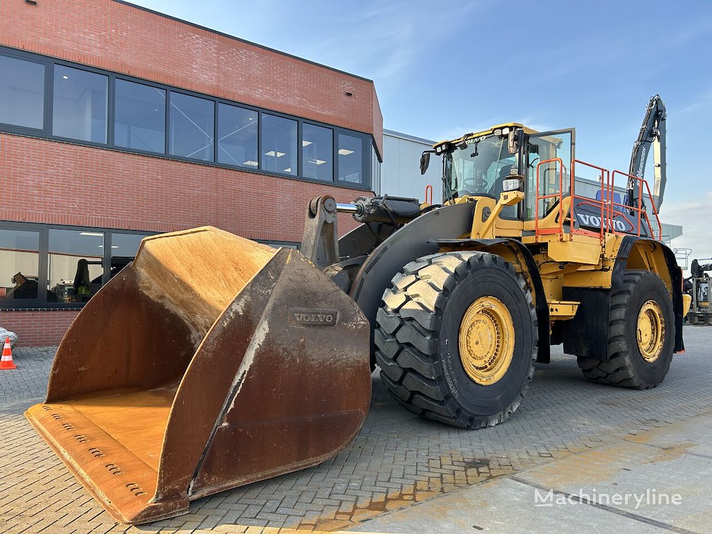 Volvo L350H prednji utovarivač