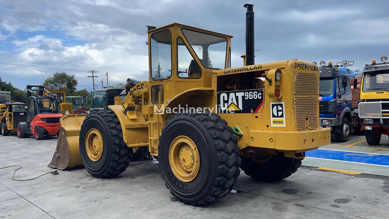 Caterpillar 966C prednji utovarivač