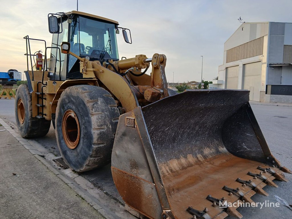 Caterpillar 966G prednji utovarivač