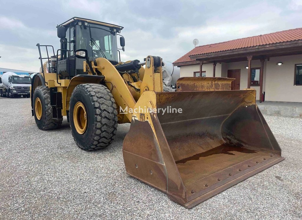 Caterpillar Chelen tovarach Cat Caterpillar 962K prednji utovarivač