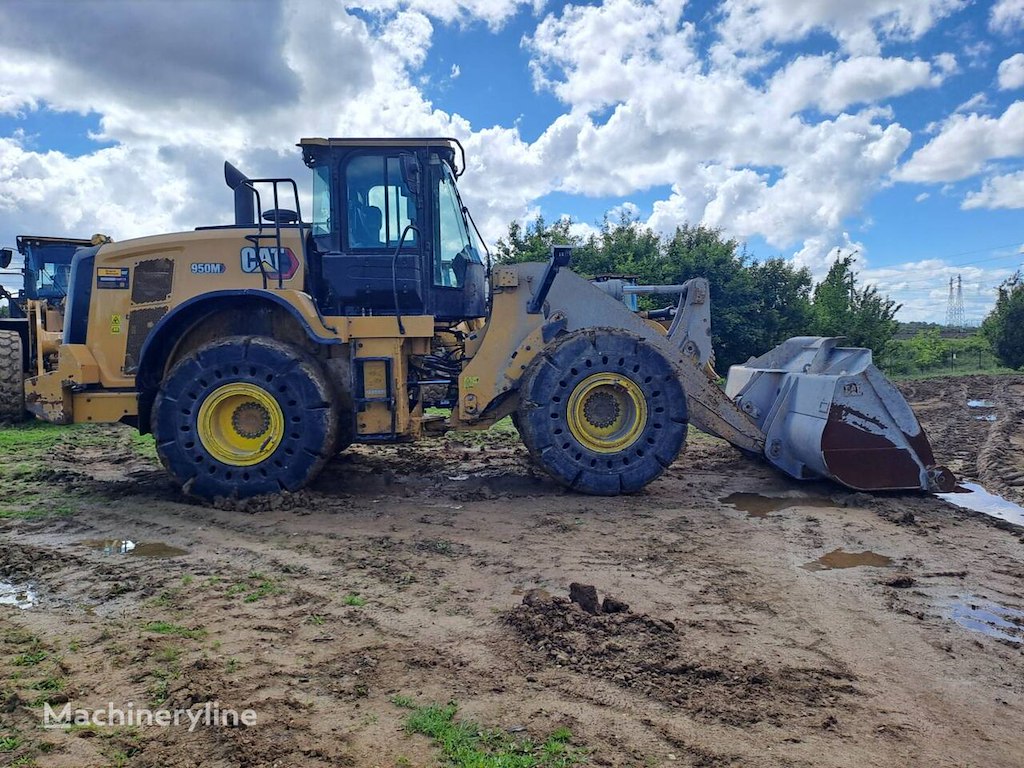 Caterpillar 950M prednji utovarivač