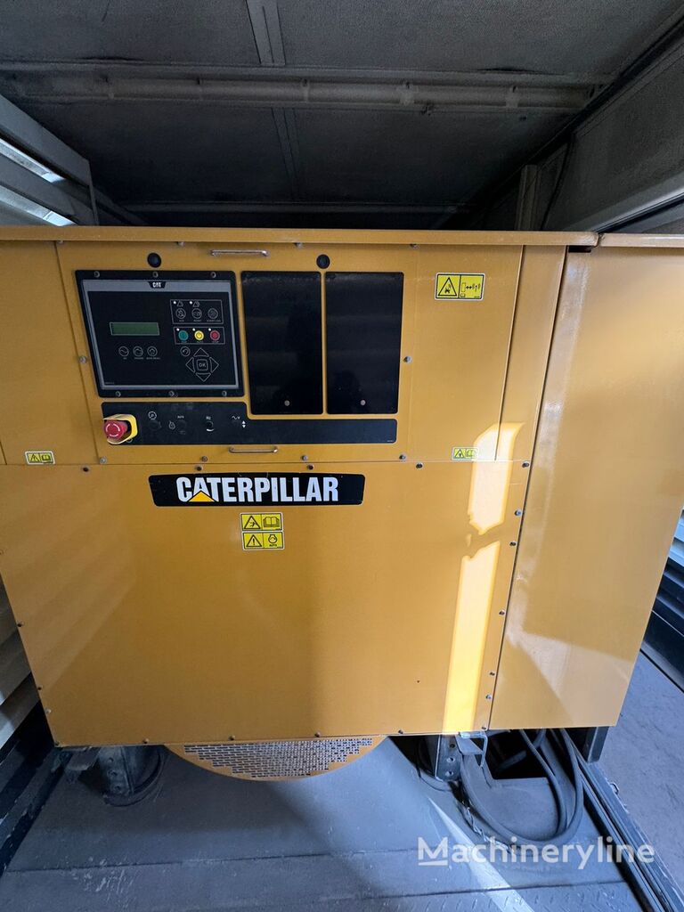 Caterpillar 2015 CATERPILLAR DIESEL GENERATOR C32 , 1000KVA, HOURS APPROX