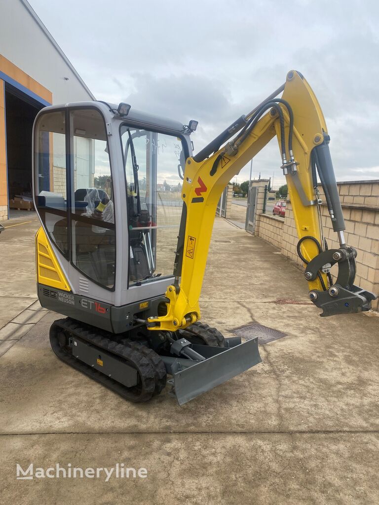 Novi Wacker Neuson ET16 mini bager