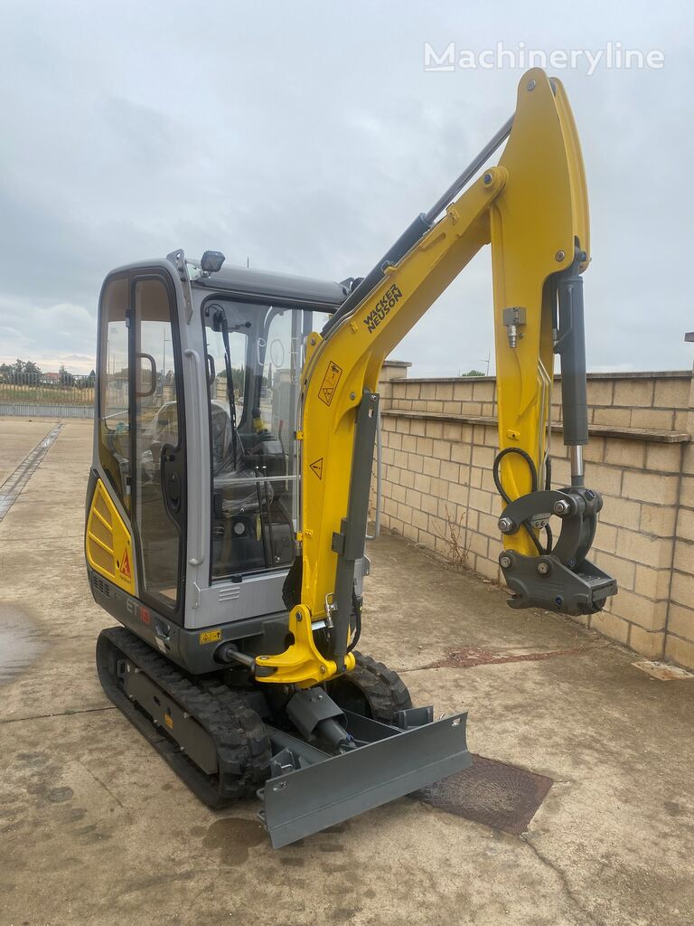 Novi Wacker Neuson ET18 mini bager