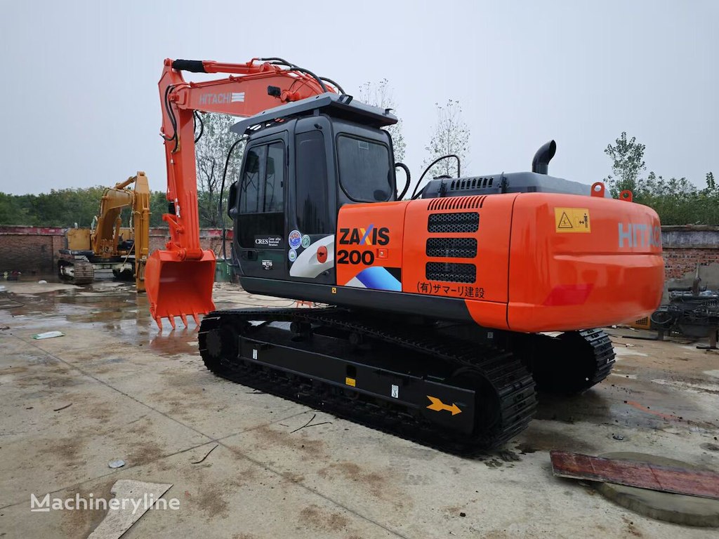 Hitachi ZX200 bager guseničar