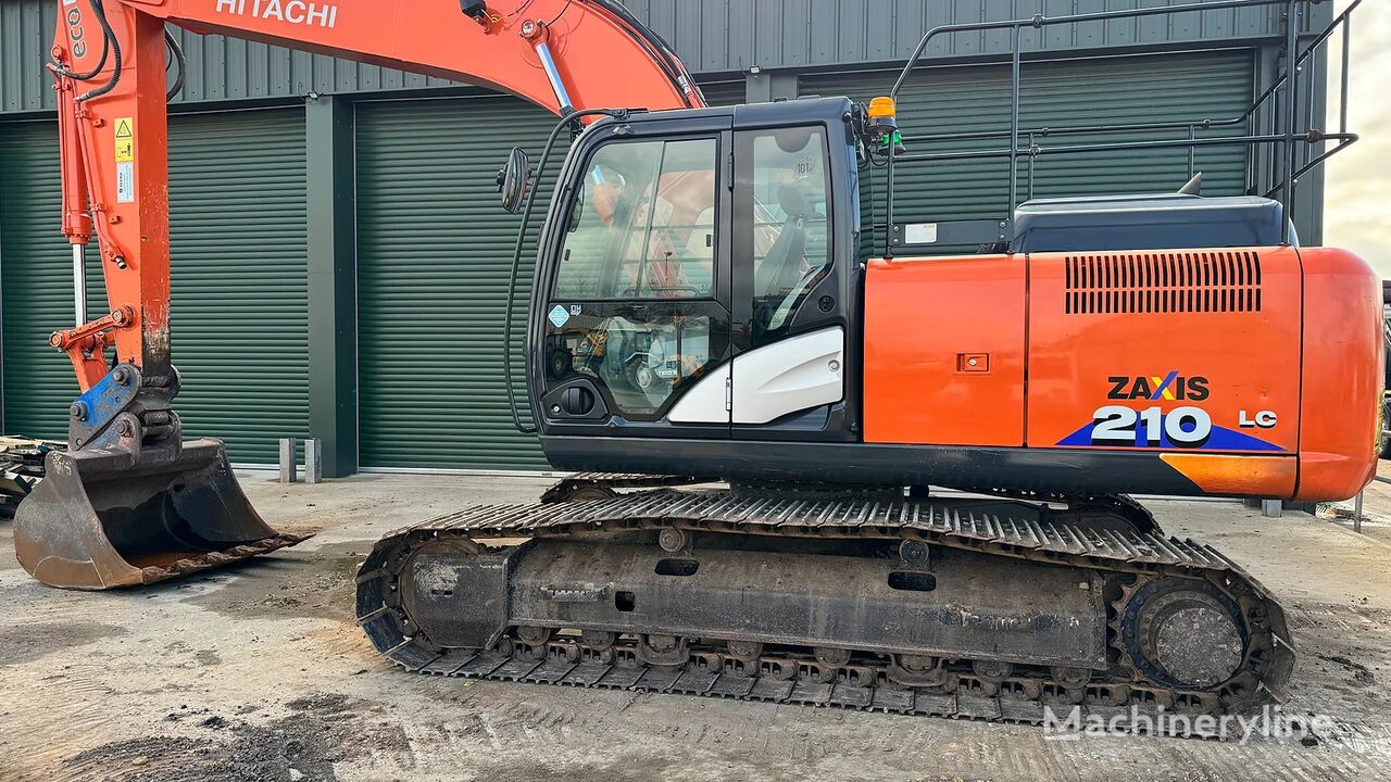 Hitachi ZX ZX210LC 6 bager guseničar