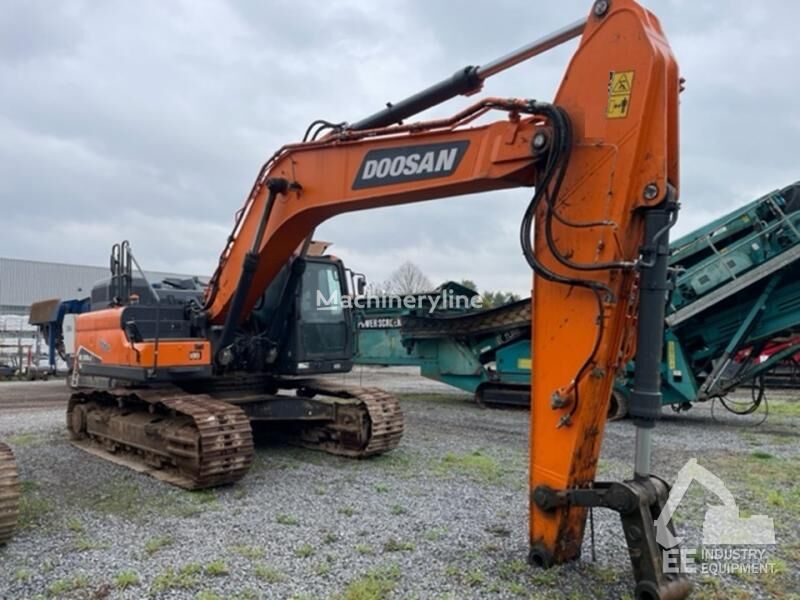 Doosan DX 300 LC-7 bager guseničar