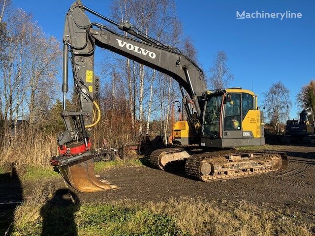 Volvo ECR 235 EL bager guseničar