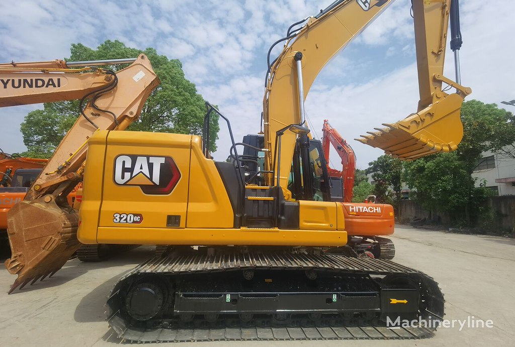 Caterpillar 320GC bager guseničar