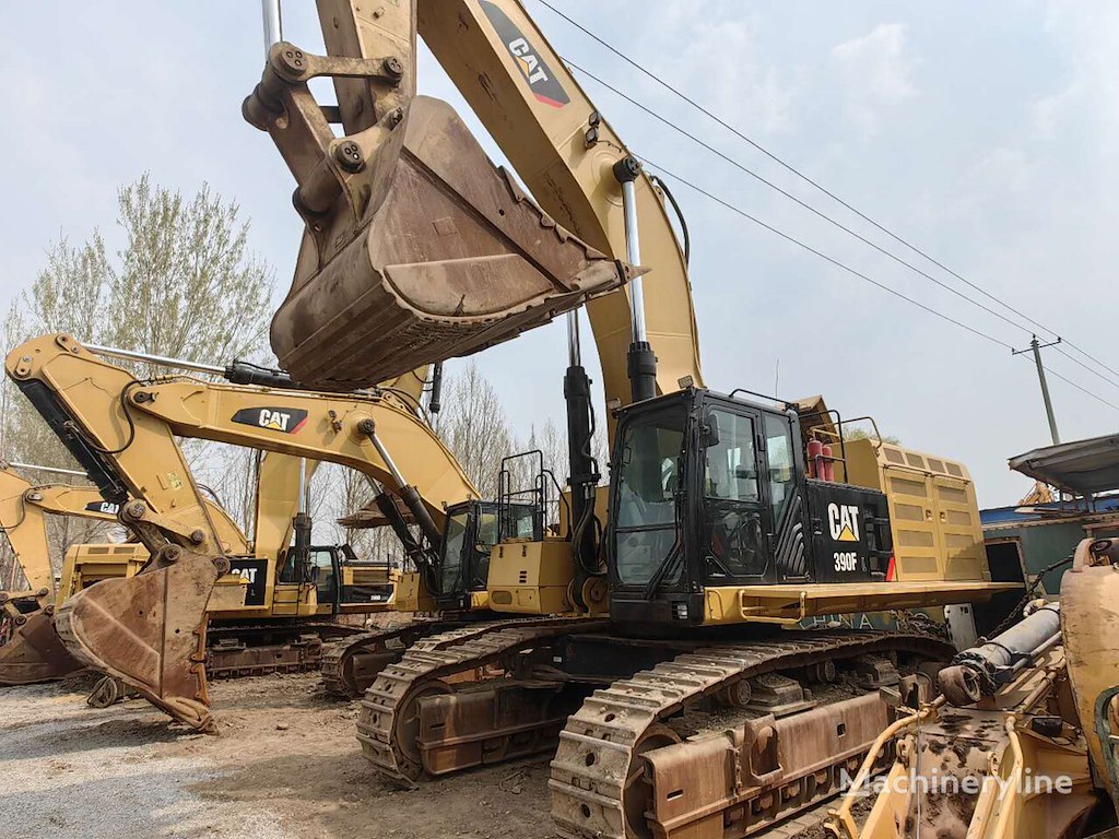 Caterpillar 390FL bager guseničar