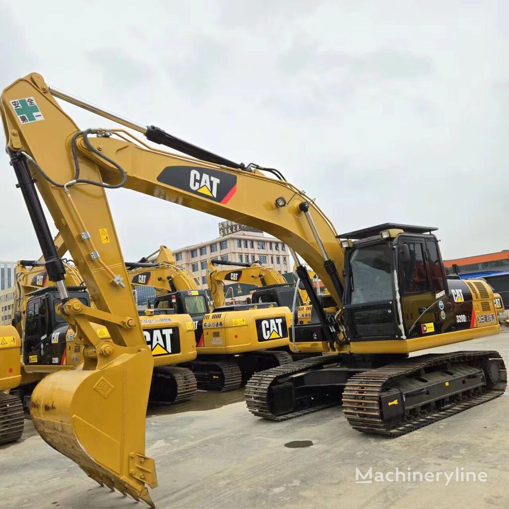 Caterpillar 320D2L bager guseničar