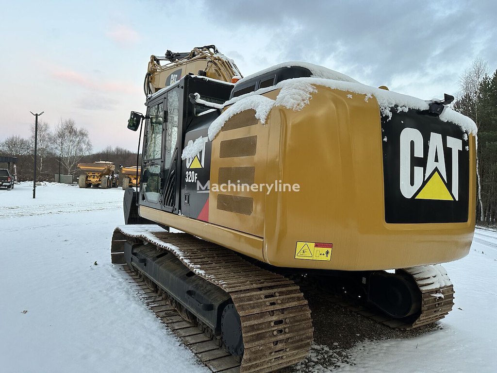 Caterpillar 320Fl bager guseničar