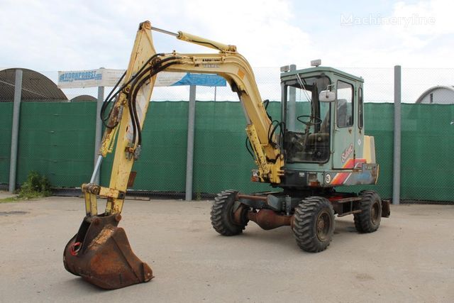 Yanmar YB401W - Nr.: 972 bager točkaš