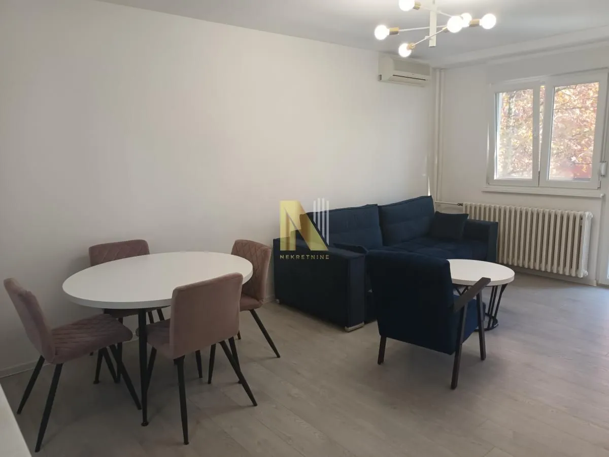 Izdavanje, jednosoban stan, 53m2, Detelinara, Novi Sad, Novi Sad