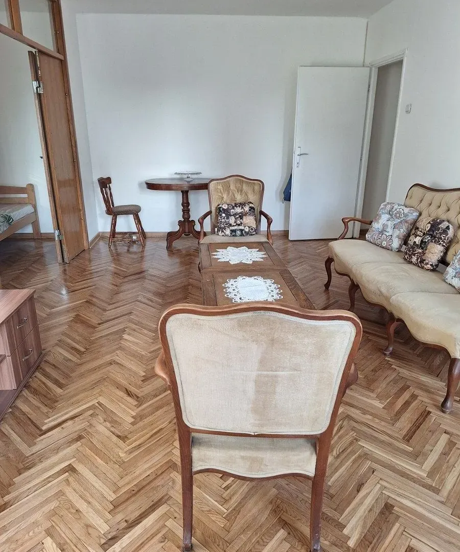 Izdavanje, trosoban stan, 80m2, Profesorska Kolonija, Palilula, Beograd