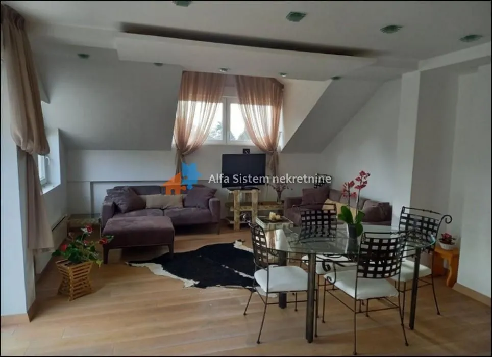 Izdavanje, trosoban stan, 120m2, Senjak, Beograd