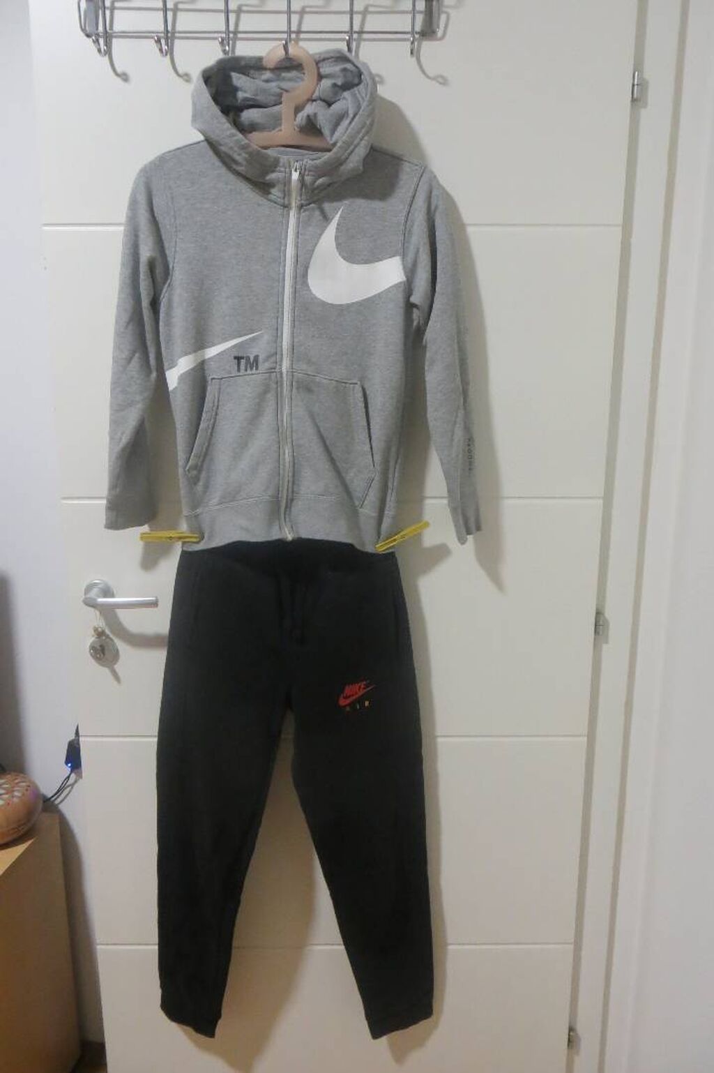 Nike, 134-140