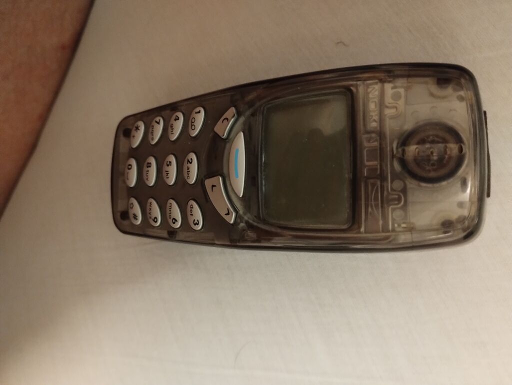 Nokia 3310, < 2 GB, Sa tastaturom