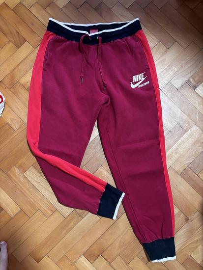 Nike sport zenska trenerka