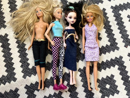 Monster high i Barbie Mattel lutke 4kom