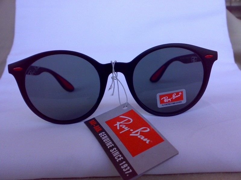 Ray-Ban RB2180M Scuderia Ferrari naocare