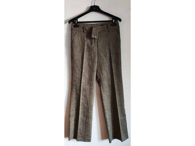 s.Oliver u retro stilu pantalone S/M