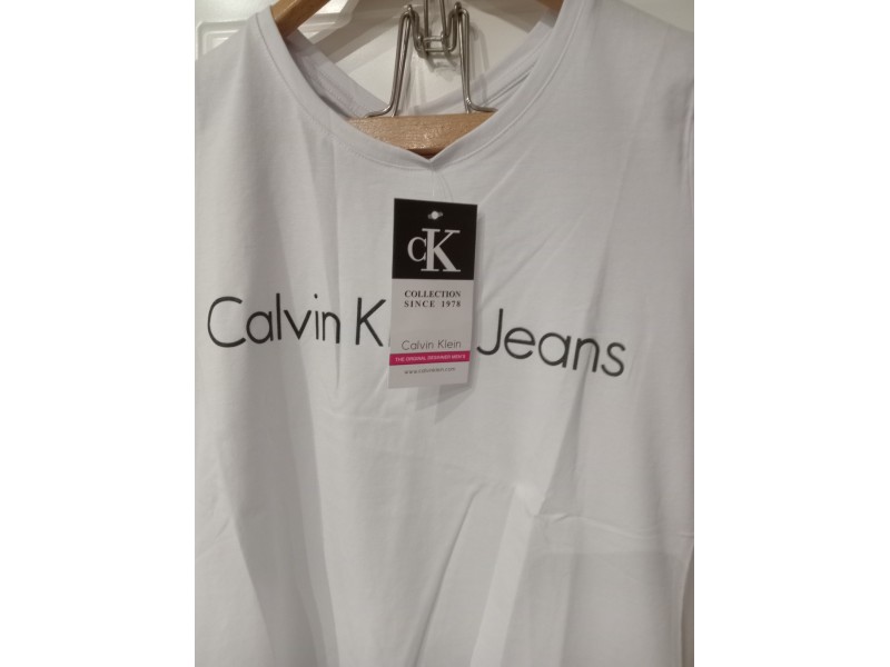 Orig. Zenska majica CALVIN KLEIN velicine M