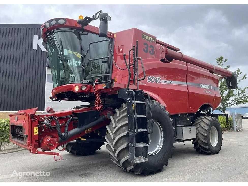 Prodaje se Case IH 9010 kombajn za žito na aukciji