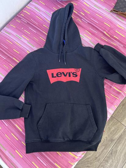 Levis Duks